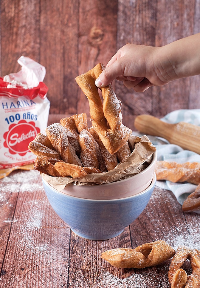 Receta de Calzones rotos fácil | Harina Selecta